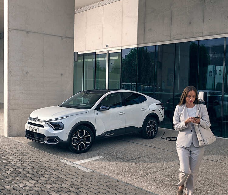 Elektromobiliai ir hibridiniai modeliai | „Citroën“ Lietuva